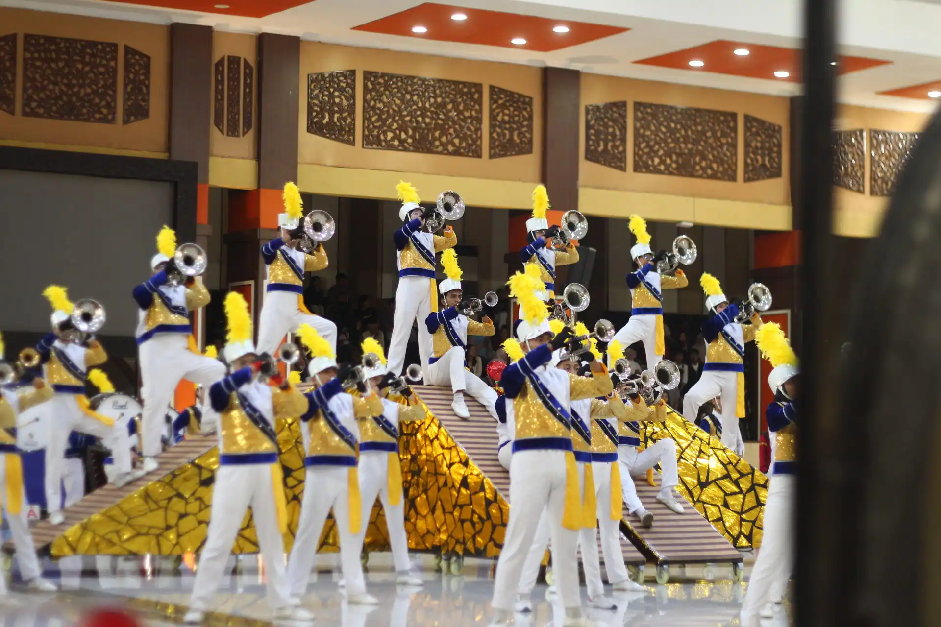 Gelar Pentas Pamit Sebelum Berlaga di Piala Raja, Marching Band UB Siap ...